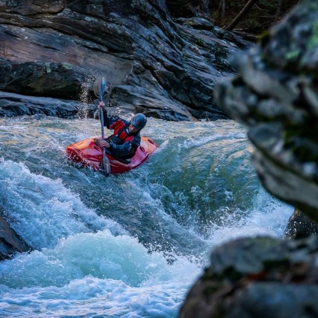 Dagger Code Contour Ergo Wildwater Kajak - Kanocentrum Arjan Bloem