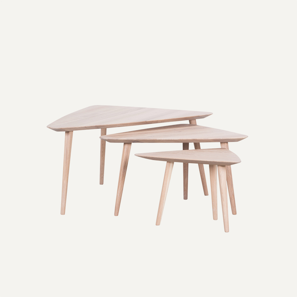 Tomrer Coffee Table Triangle Oak Whitewash - Sav & Økse