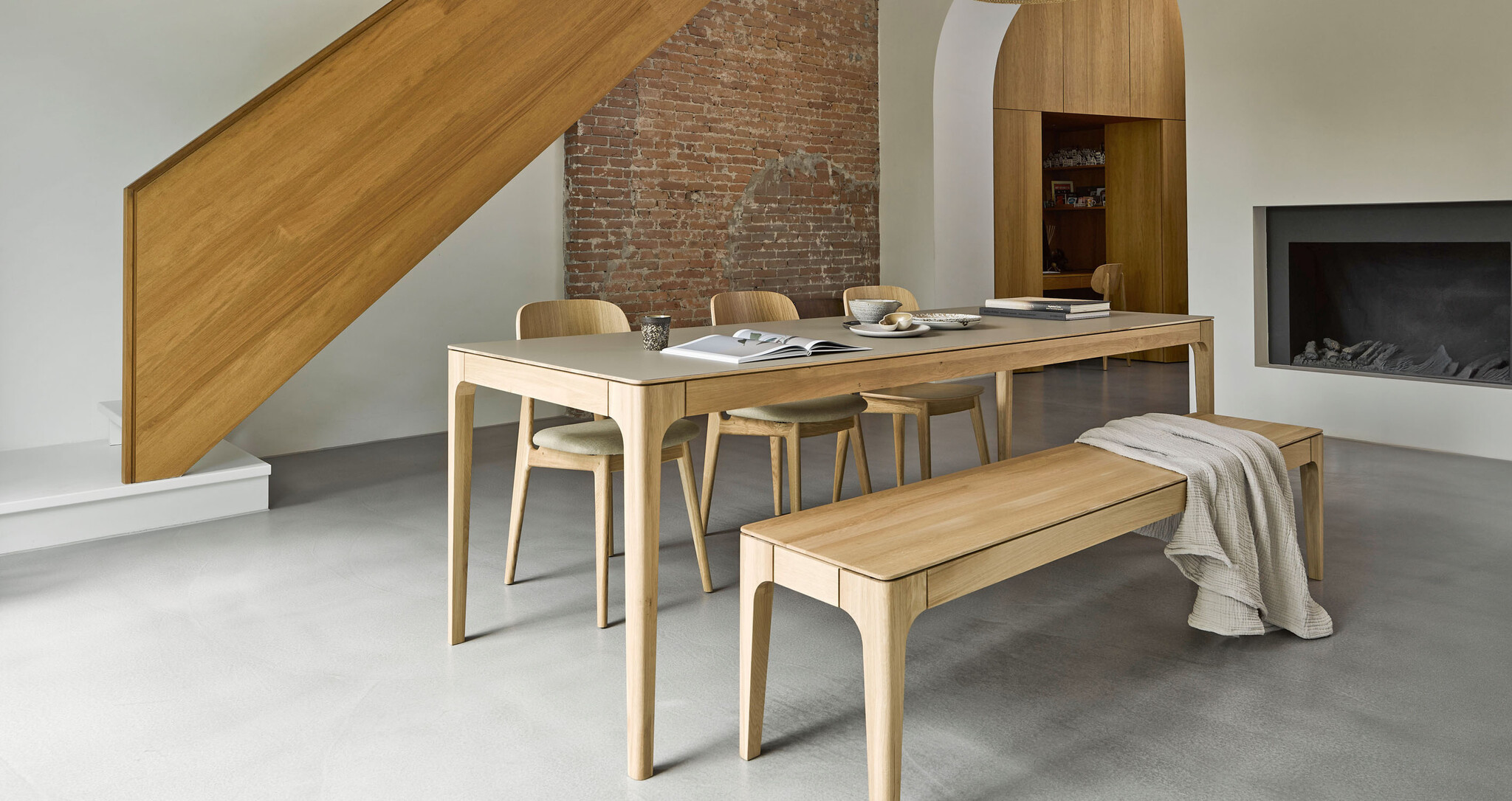 Finishes for wooden tables - Sav & Økse