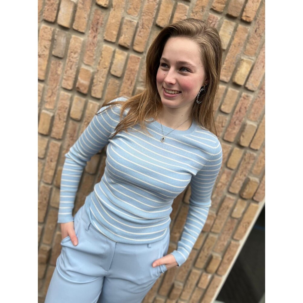 KNITTED TOP DEVINA - Boompjes 21