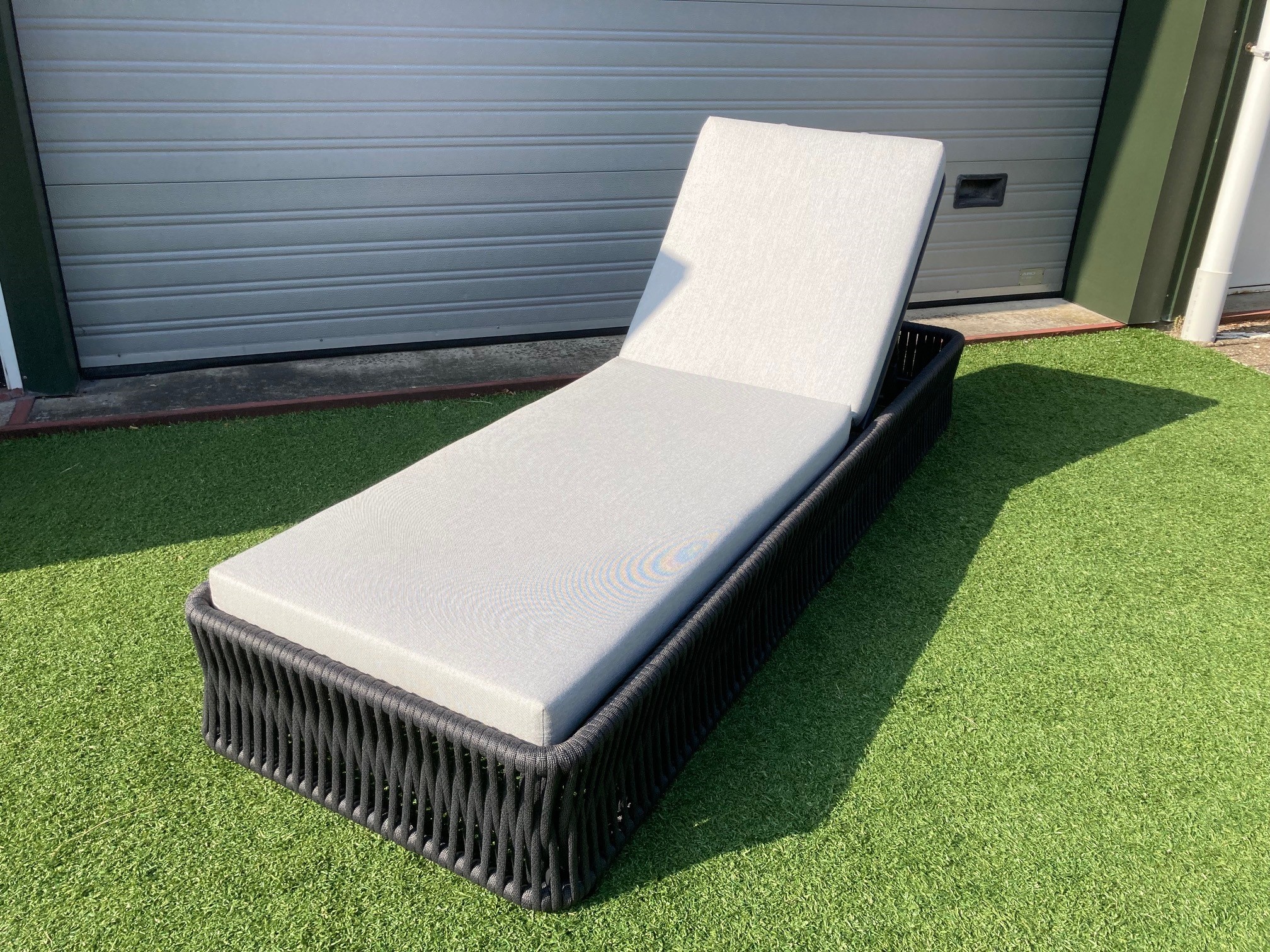 Stijlvol aluminium ligbed kopen? - Ligbedshop.nl