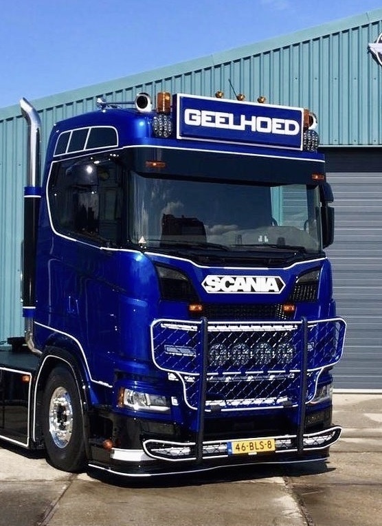 Solarguard splitter Scania NG low bumper type 3 - Go-in-Style.nl Dealers