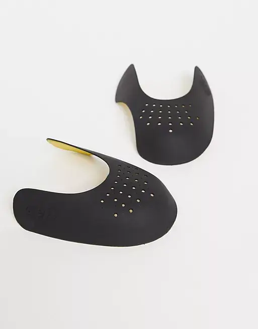 Creas Shields - Frontstreet