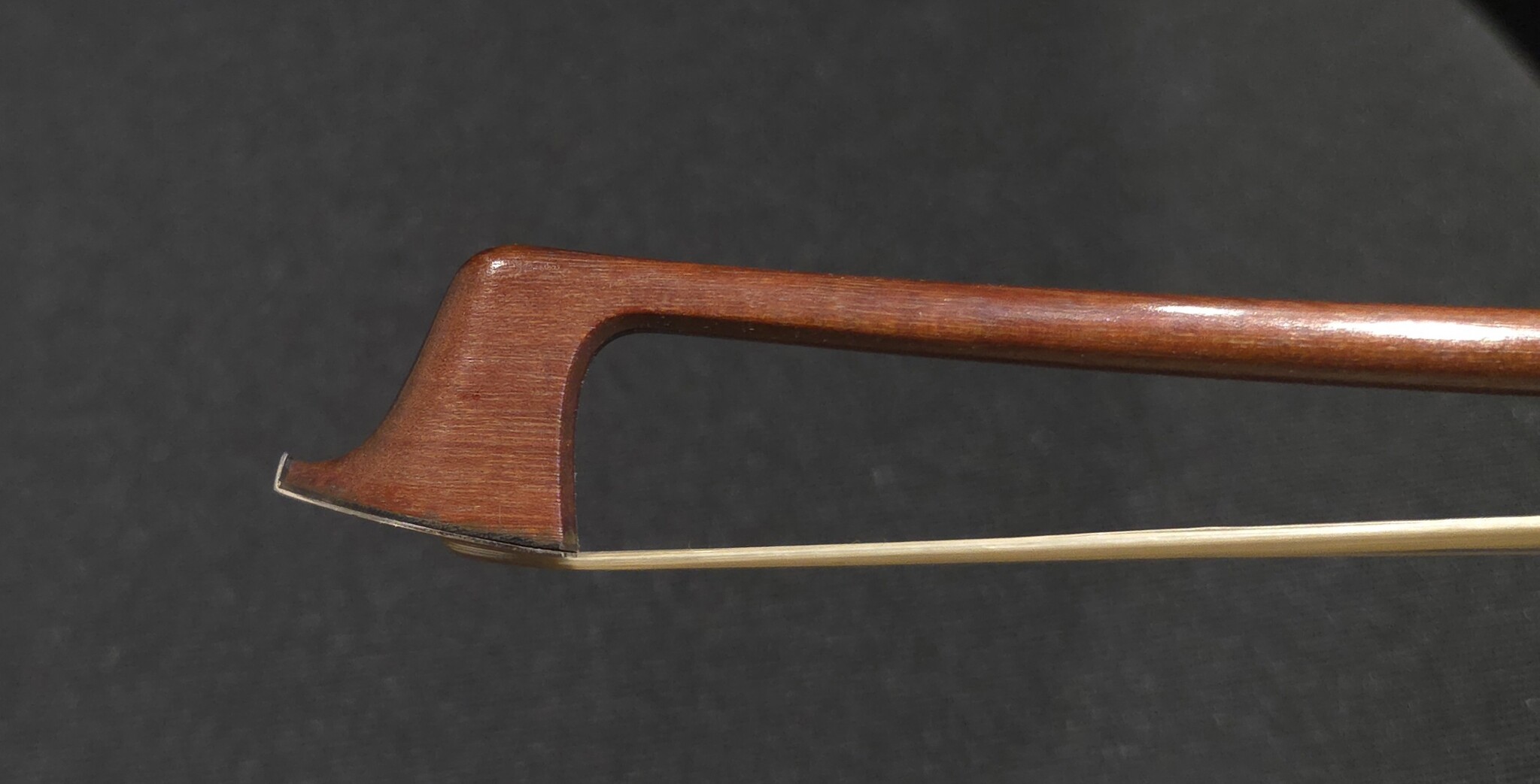 Max Muller Violin bow stamped MAX MULLER - BowedInstrumentsShop