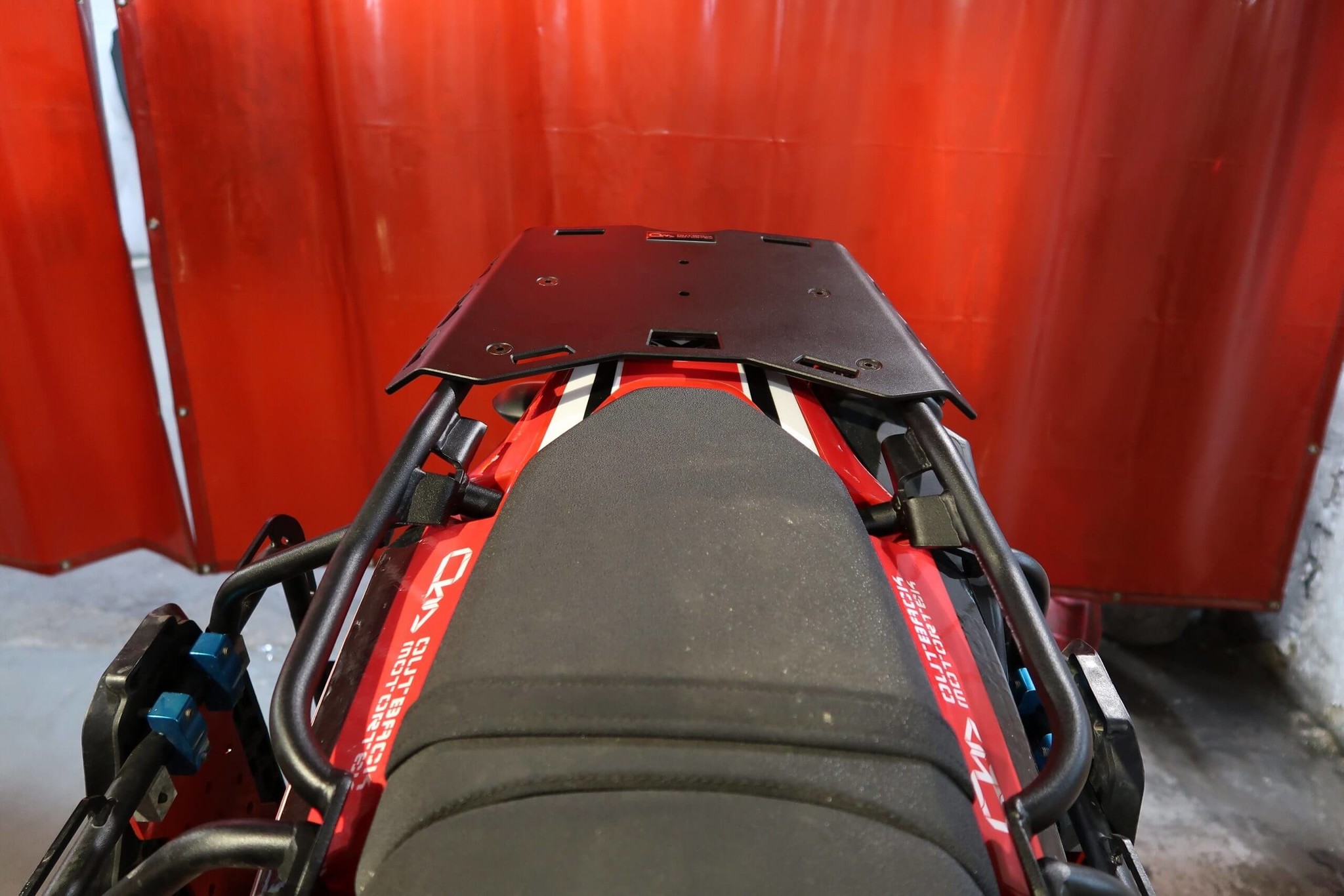 Outback Motortek Yamaha Tenere T700 - Rear Rack Combo