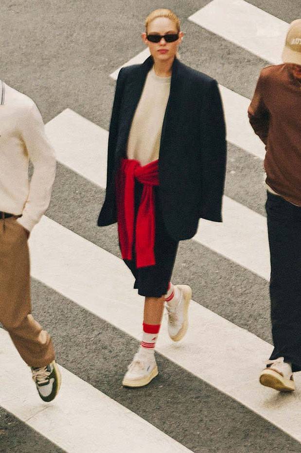 OWN & CLUB - OWN & CLUB