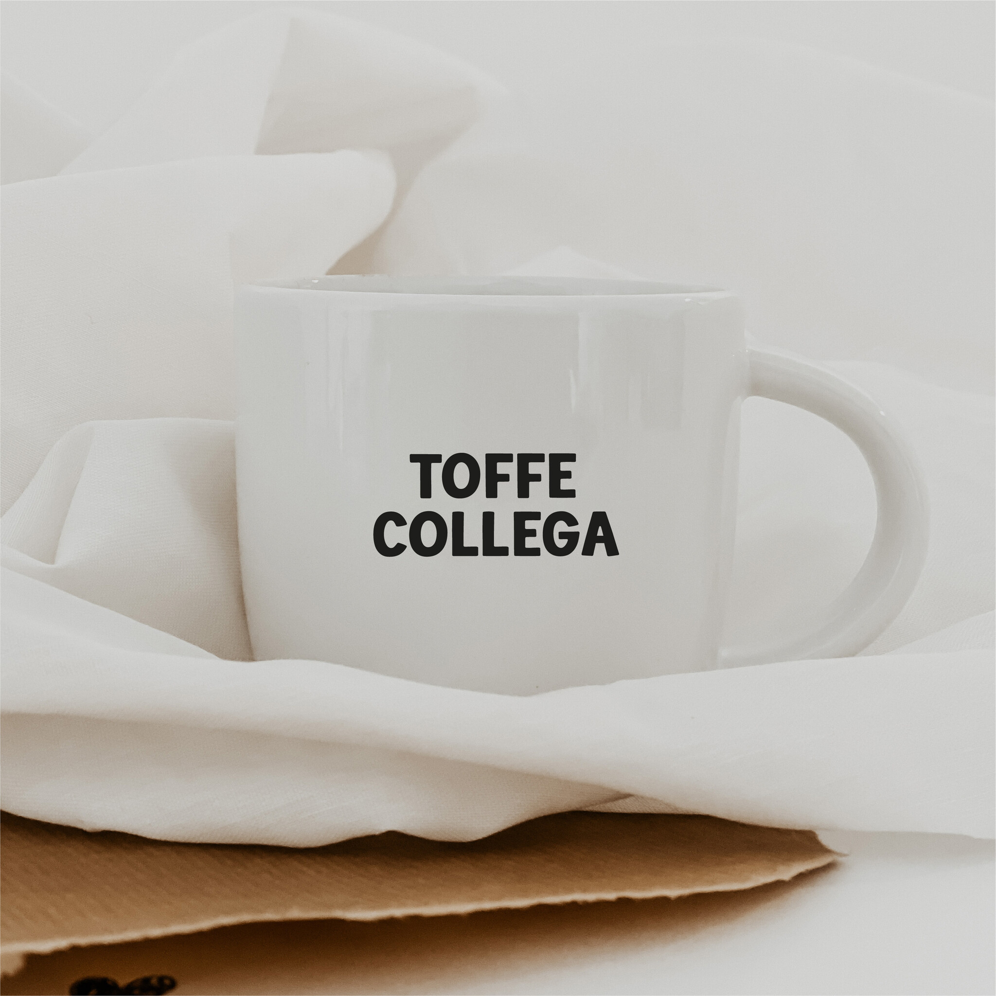 Mok | Toffe collega | Bold design | winkeltjevananne.nl