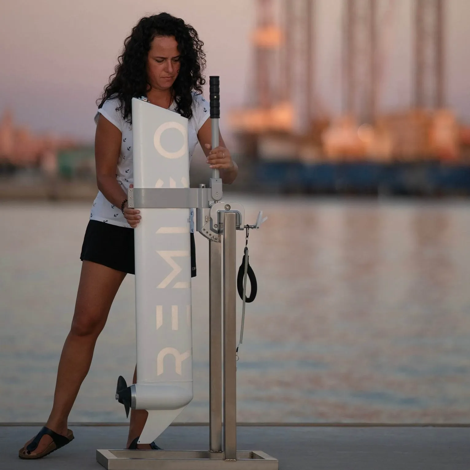 Remigo 1000 elektrische buitenboordmotor - XXL water