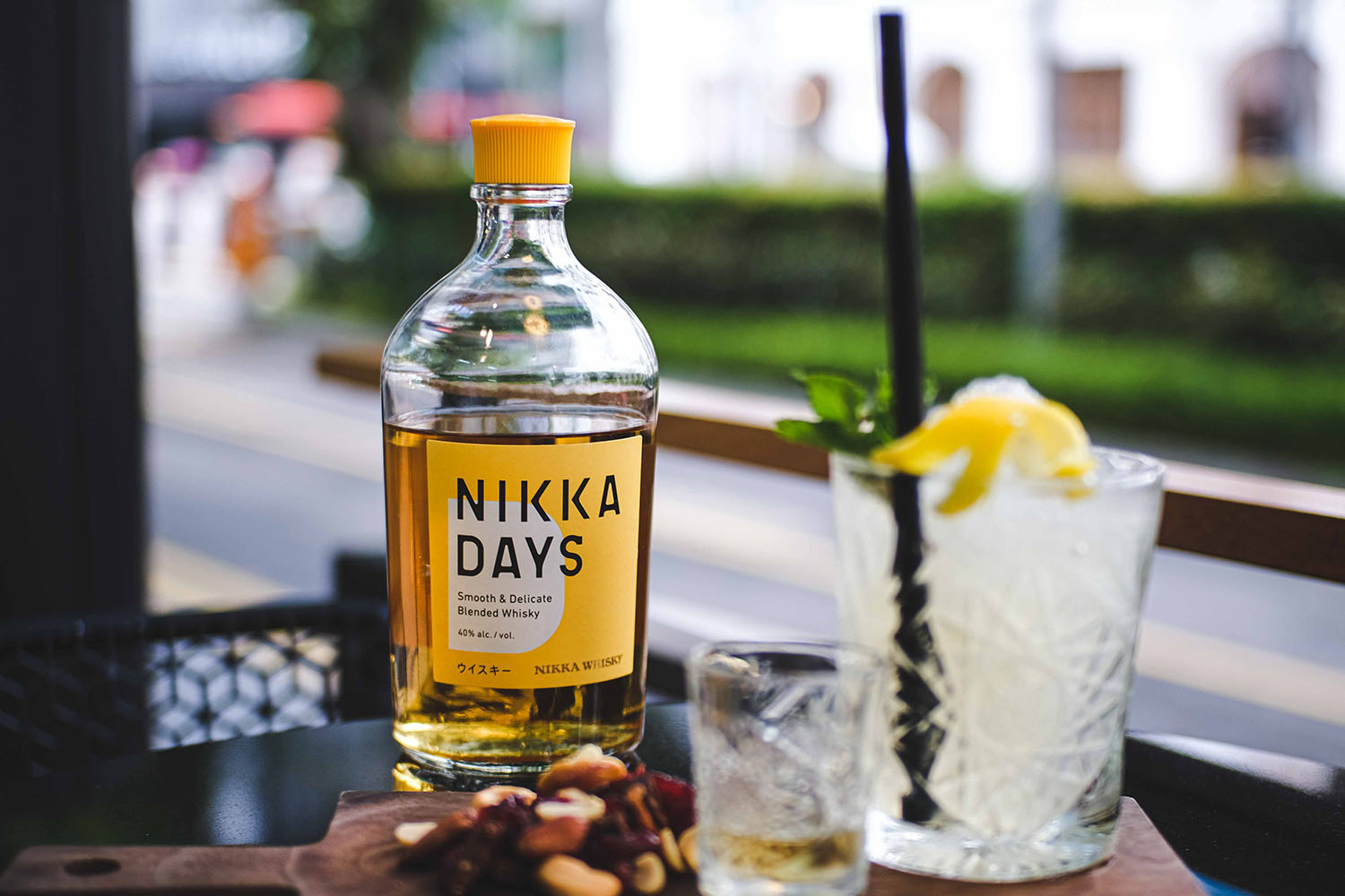 Nikka Days 70cl + Giftbox online kopen? Scherp geprijsd! - Wijnhandel ...