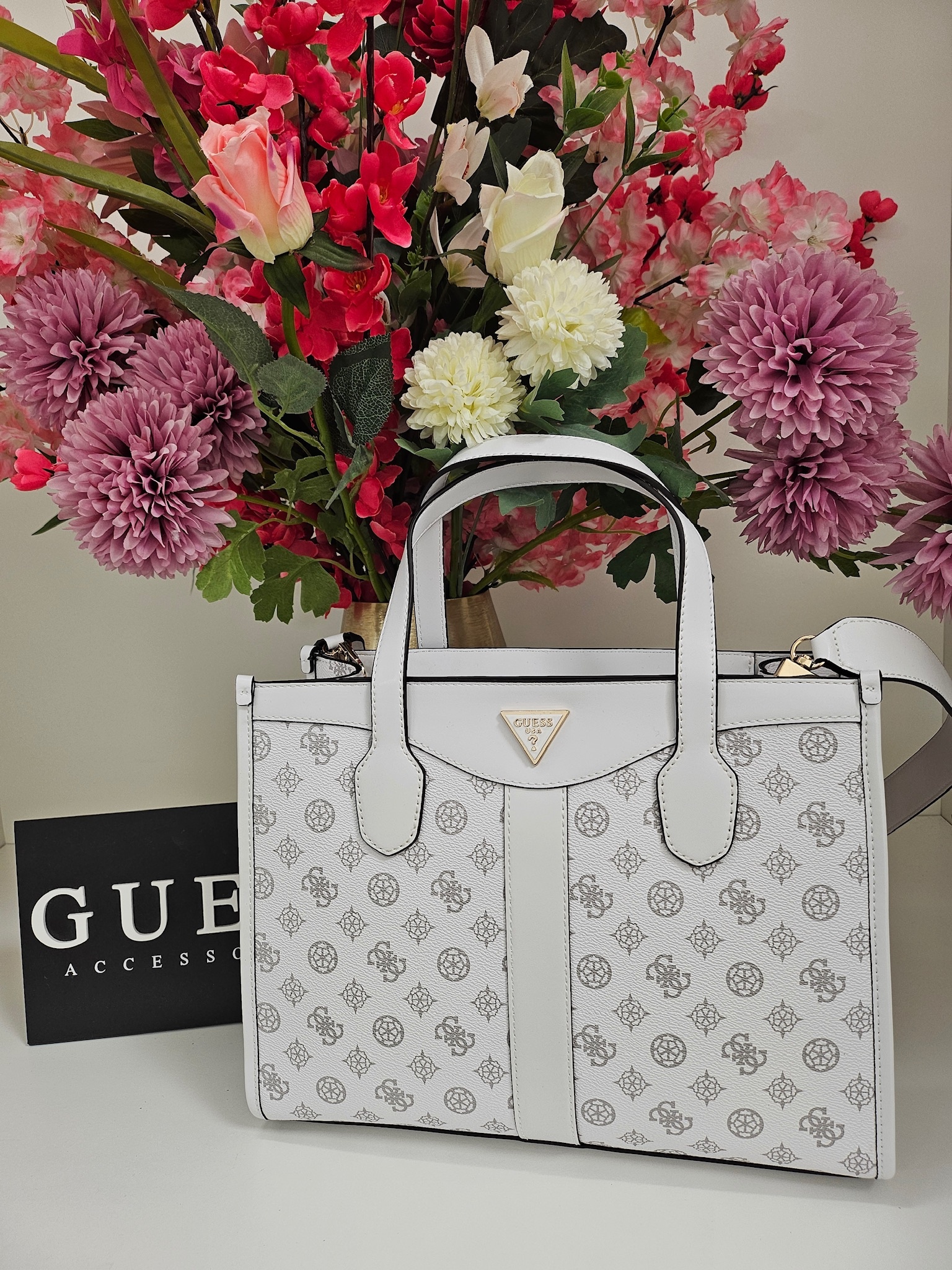 HandBag Silvana Logo White Guess 346 - MTKfashion