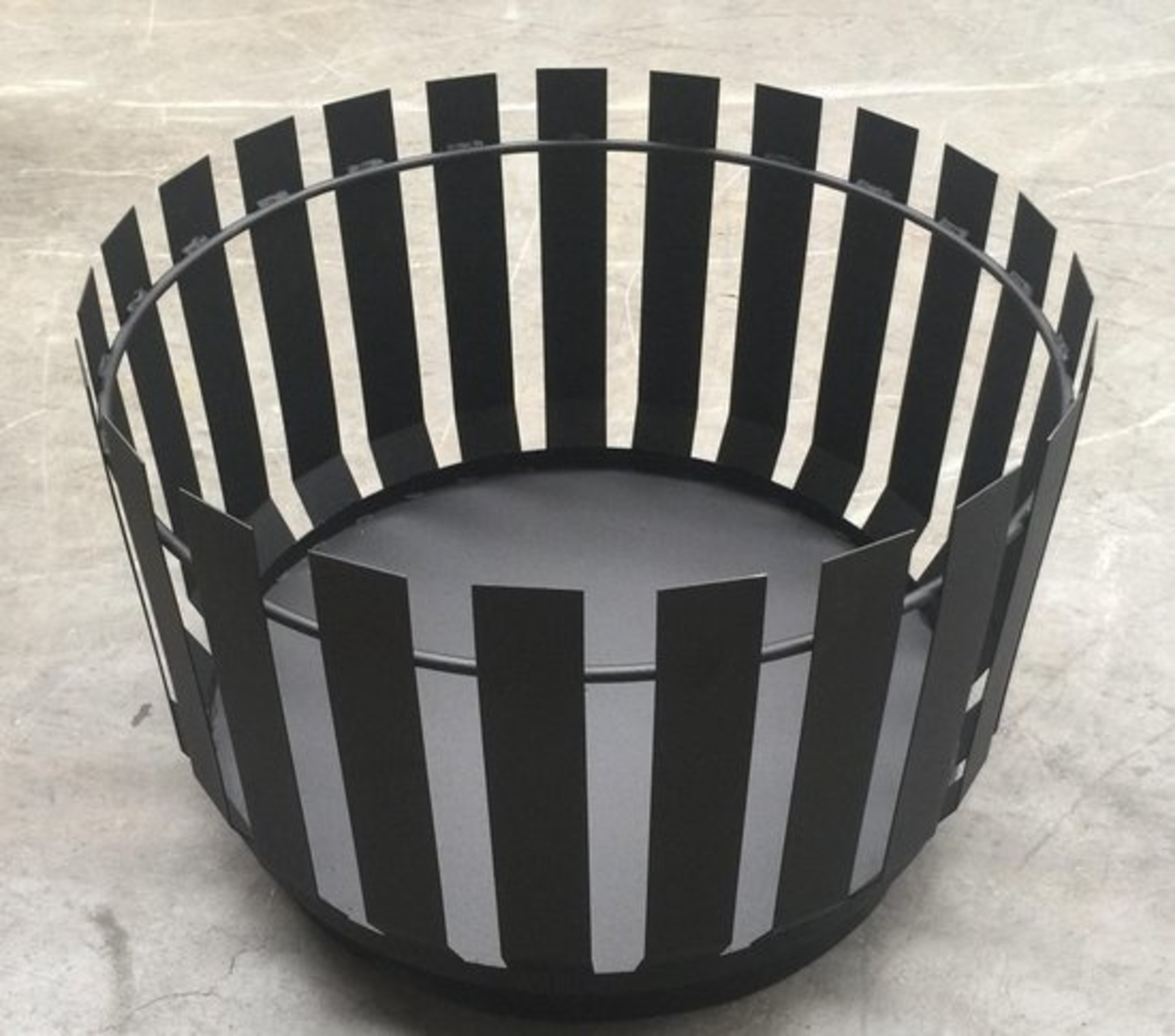 Fire basket Style - 56x33cm - black - Mullrose