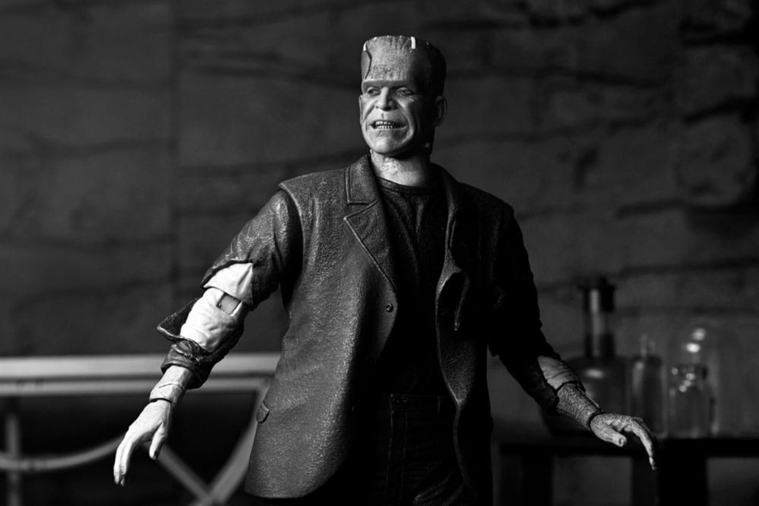 Universal Monsters Action Figure Ultimate Frankenstein's Monster (Bride ...