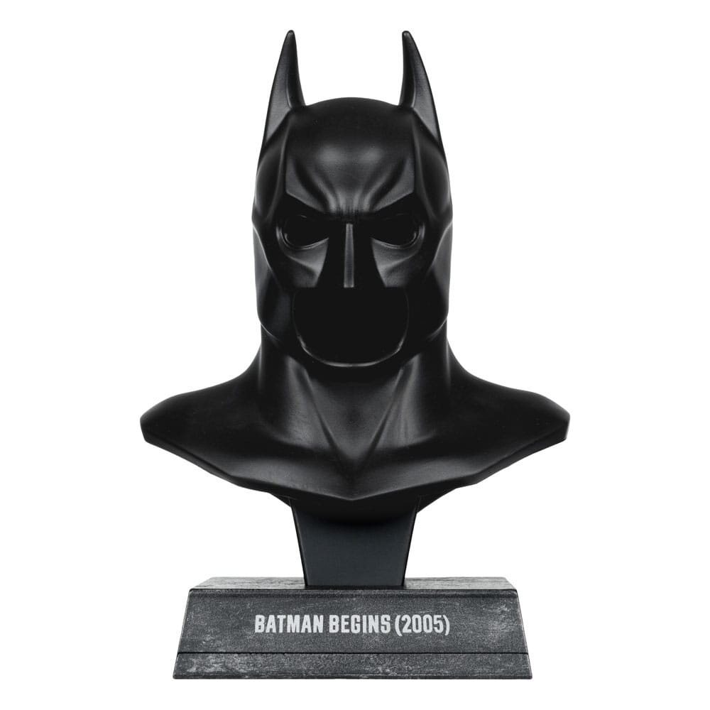 Batman Begins DC Direct Mini Replica 1/3 Batman Cowl 19 cm - Planet Fantasy