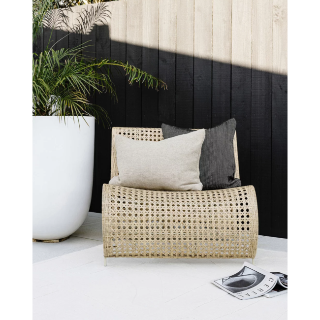 Baya Outdoor Kussen Eze - Sand - 't Swarte Schaep - 't Swarte Schaep