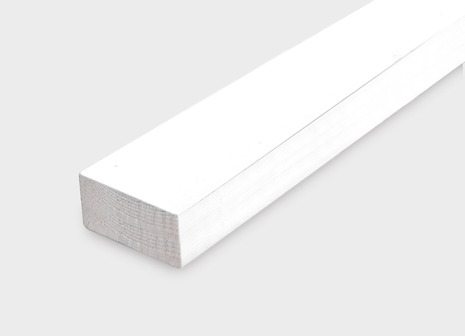 Houten balken – behandeld met (witte) grondverf - bij HOUTvakman.be