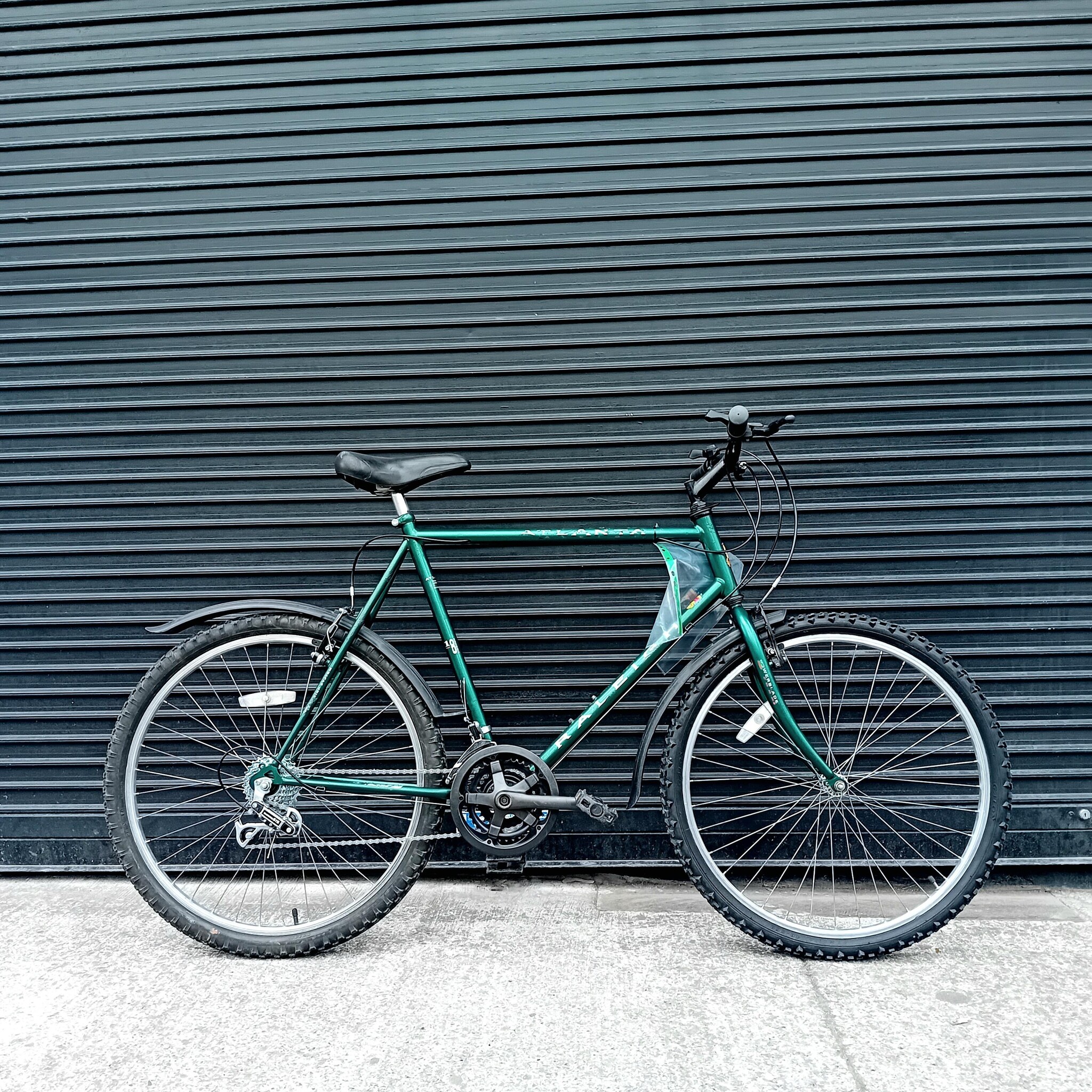 Green Men's Raleigh Atlanta bike - 23" frame - Frontline Bikes