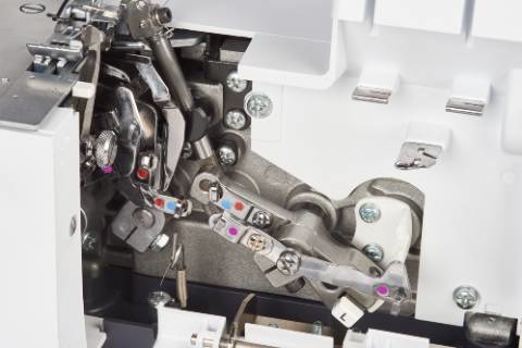 Ontdek de b48 van bernette bij Het Stoffenhuis - The Sewing Shop Bree, Limburg (B)