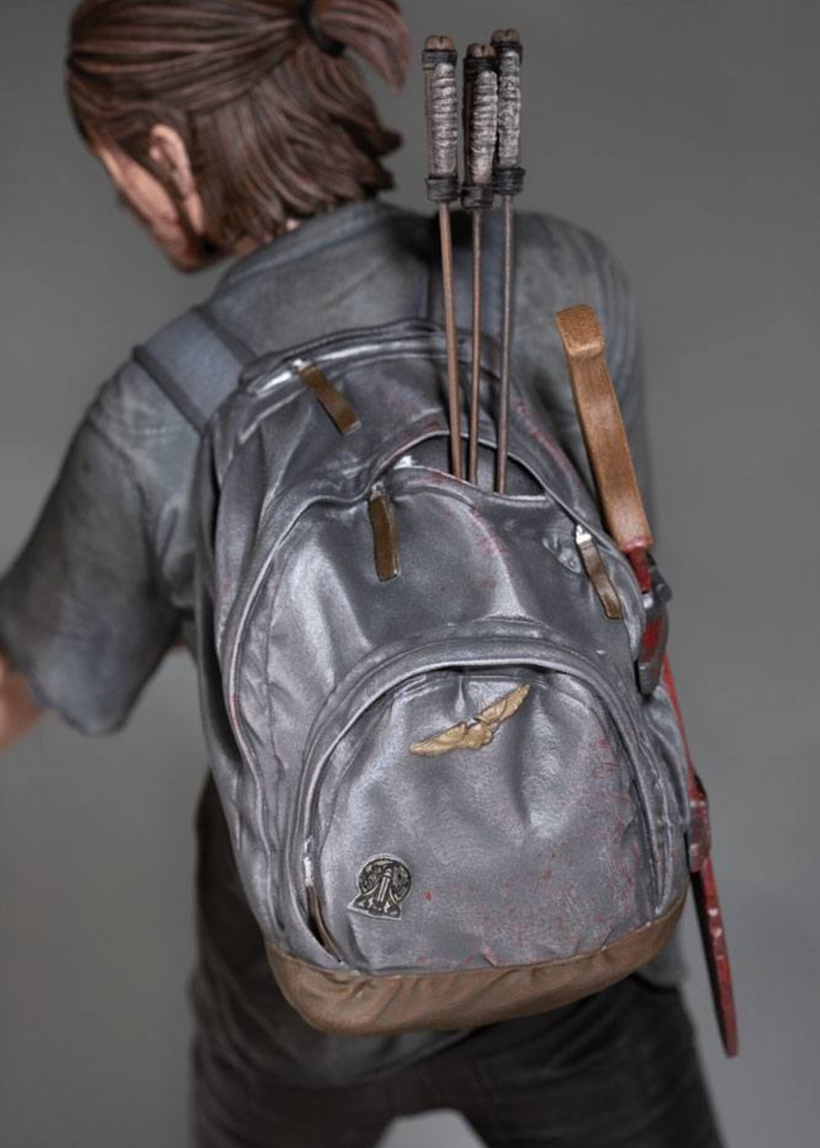 The Last of Us Statue - Ellie with Bow