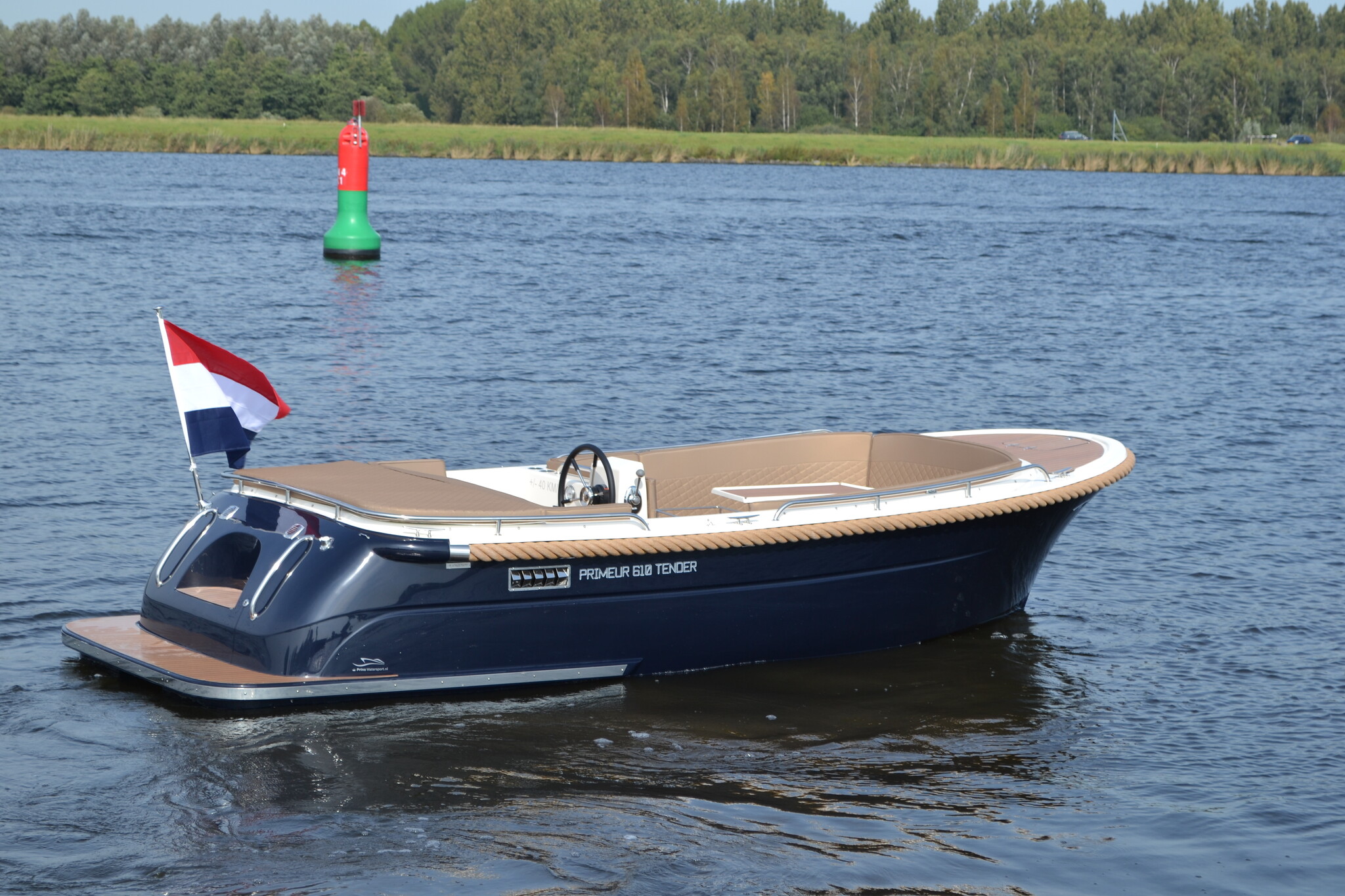 Van Leeuwen Boten introduceert Primeur boten!