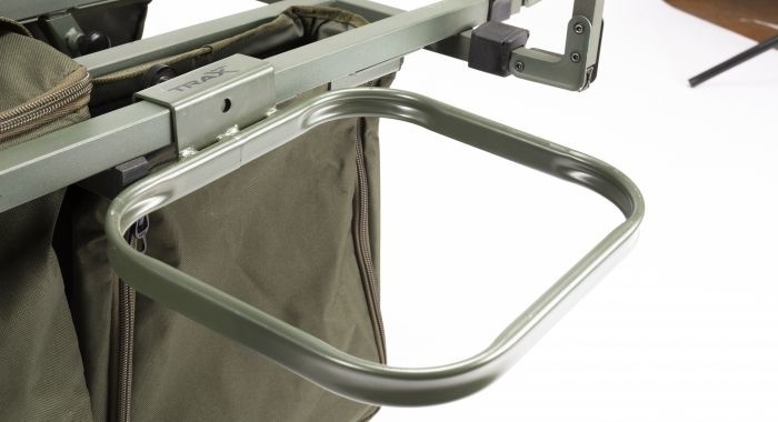 Koop je Nash Barrow Bucket Outrigger bij........................HARECO ...