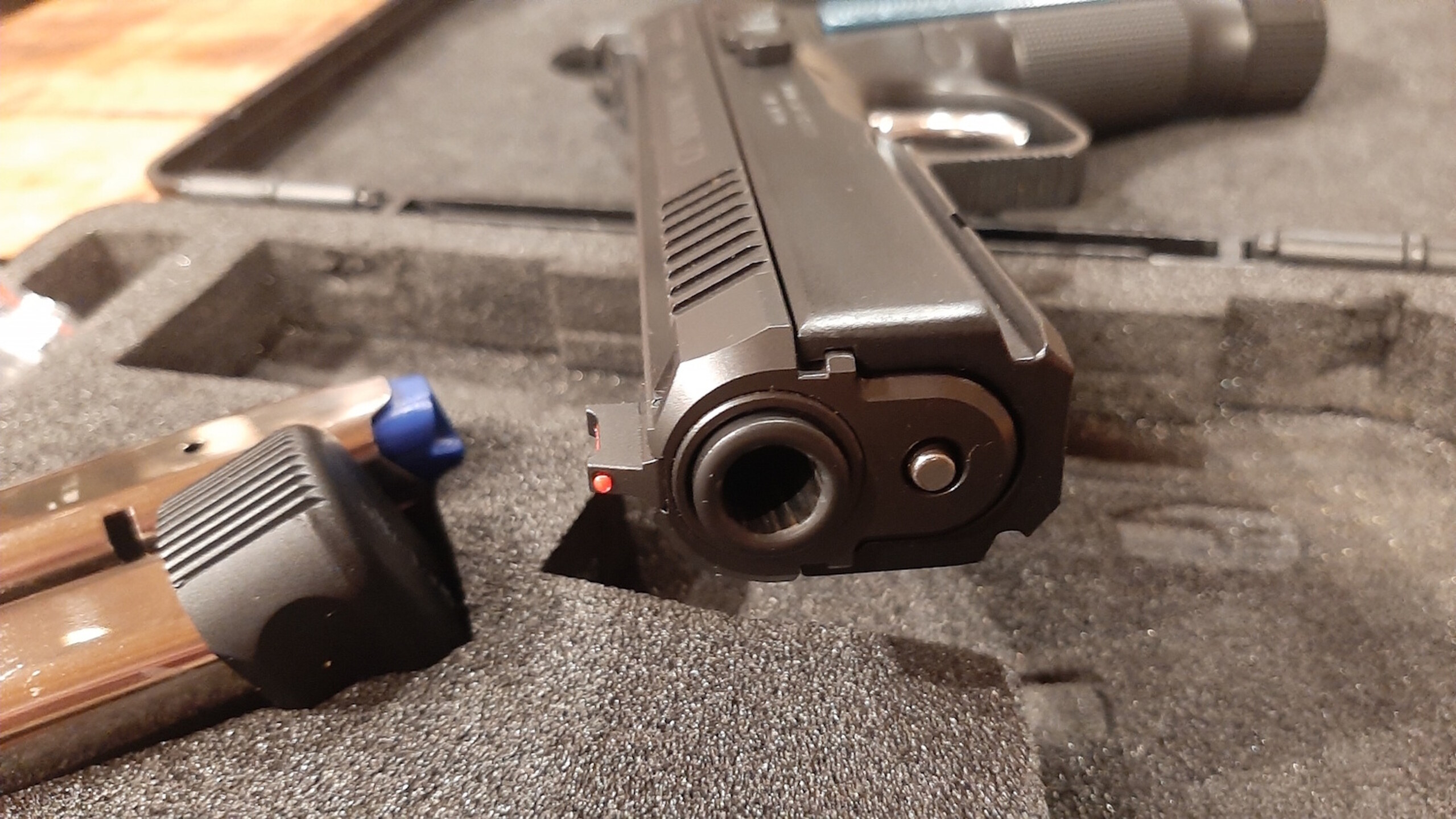 CZ Shadow 2 - Occasion | SEM Jacht & Schietsport