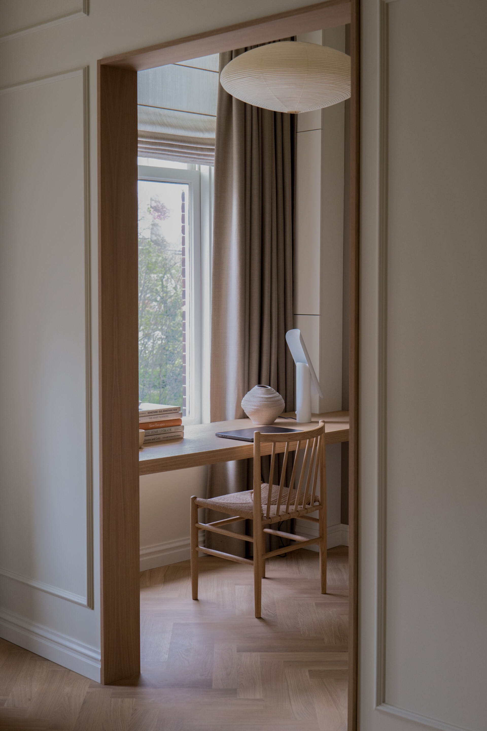 Transforming Spaces: A Timeless Bedroom Redesign - Studio Alter