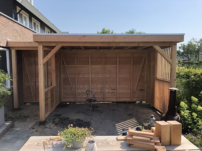 Overkapping met houtopslag | Douglas overkapping met flex fence ...