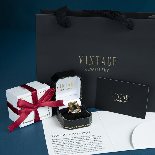 Gouden vintage John Hardy Naga ring met robijn en diamant 18 kt ...