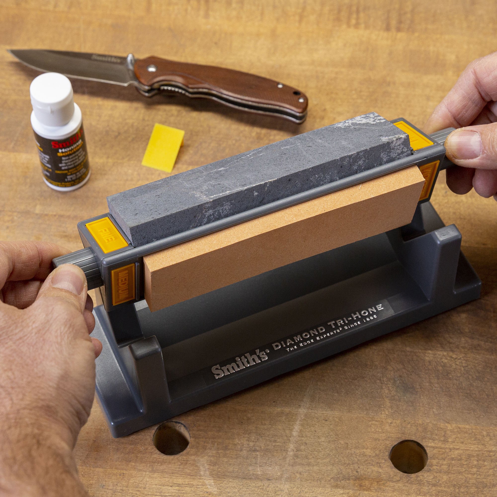 Smith's 3-Stone Sharpening System | Urban Survival - Urban Survival