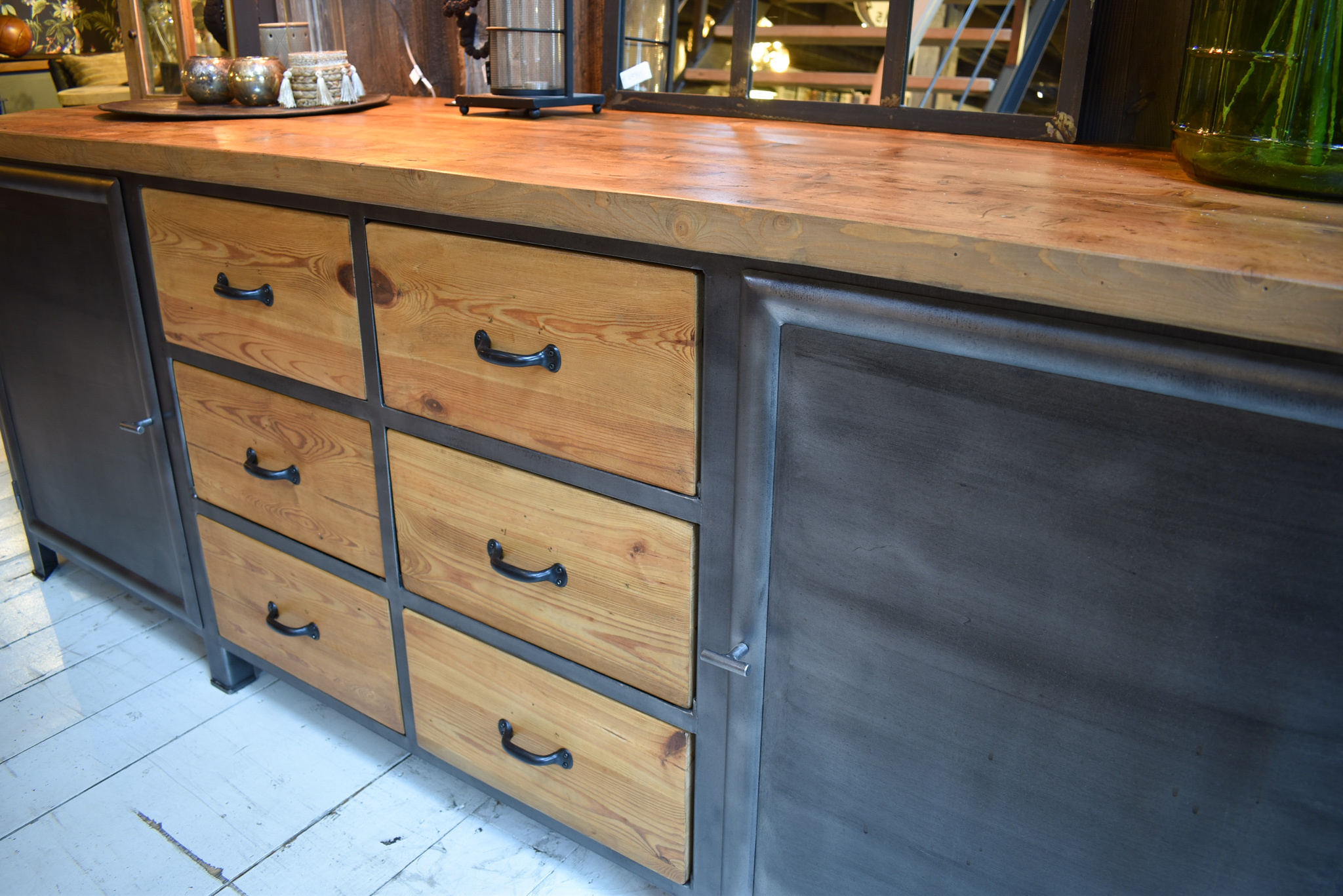 Wandkast op maat - dressoir hout en staal - Oldwood - De Woonwinkel