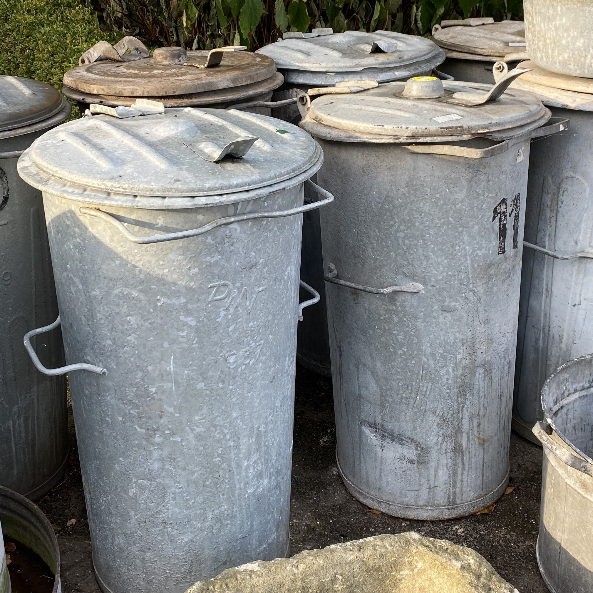 Old original zinc garbage bins - Oldwood - the furniture store
