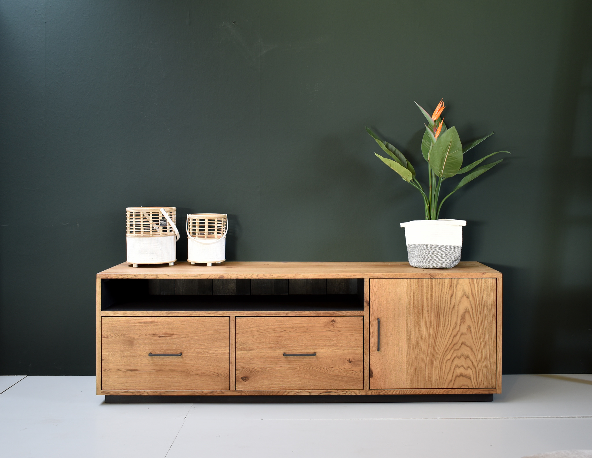 Tv-meubel eiken - massief - op maat naar wens gemaakt - Oldwood de Woonwinkel