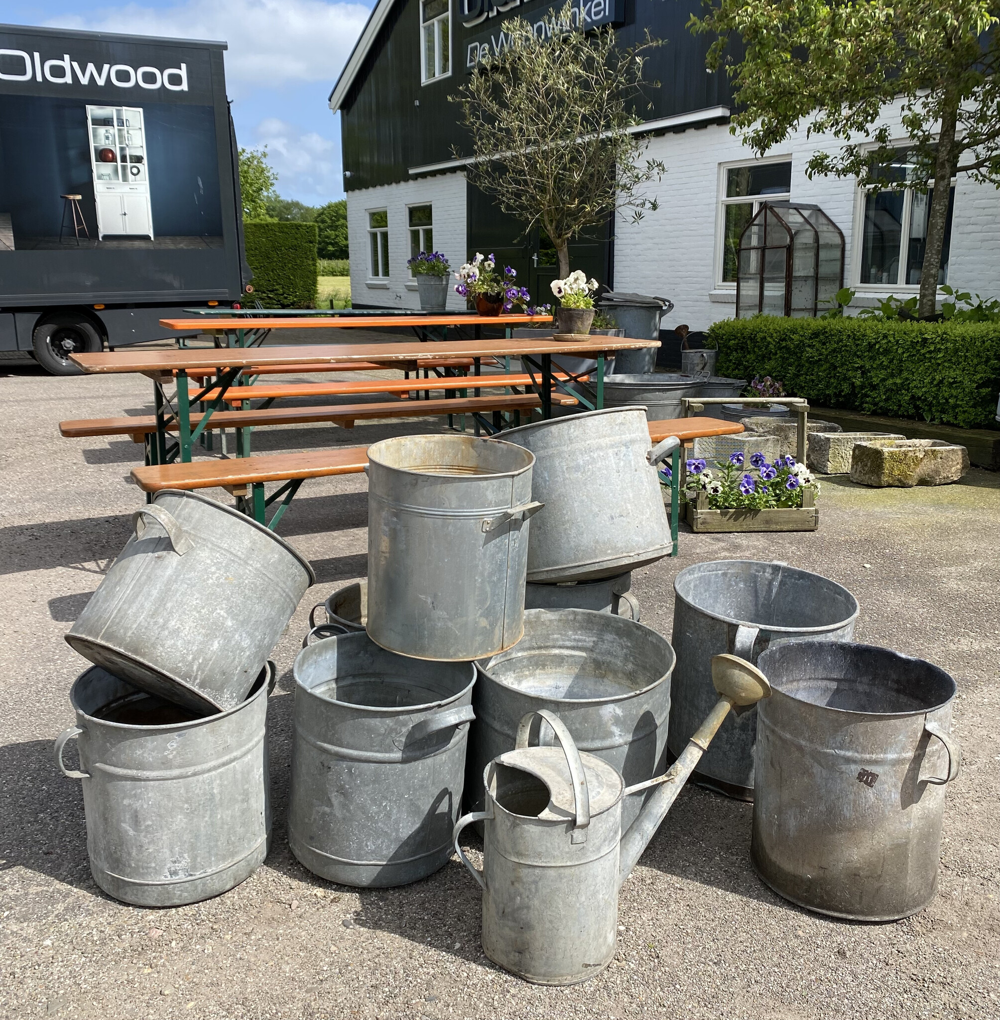 Metal storage bin - Oldwood - The furniture store - Oldwood - the ...