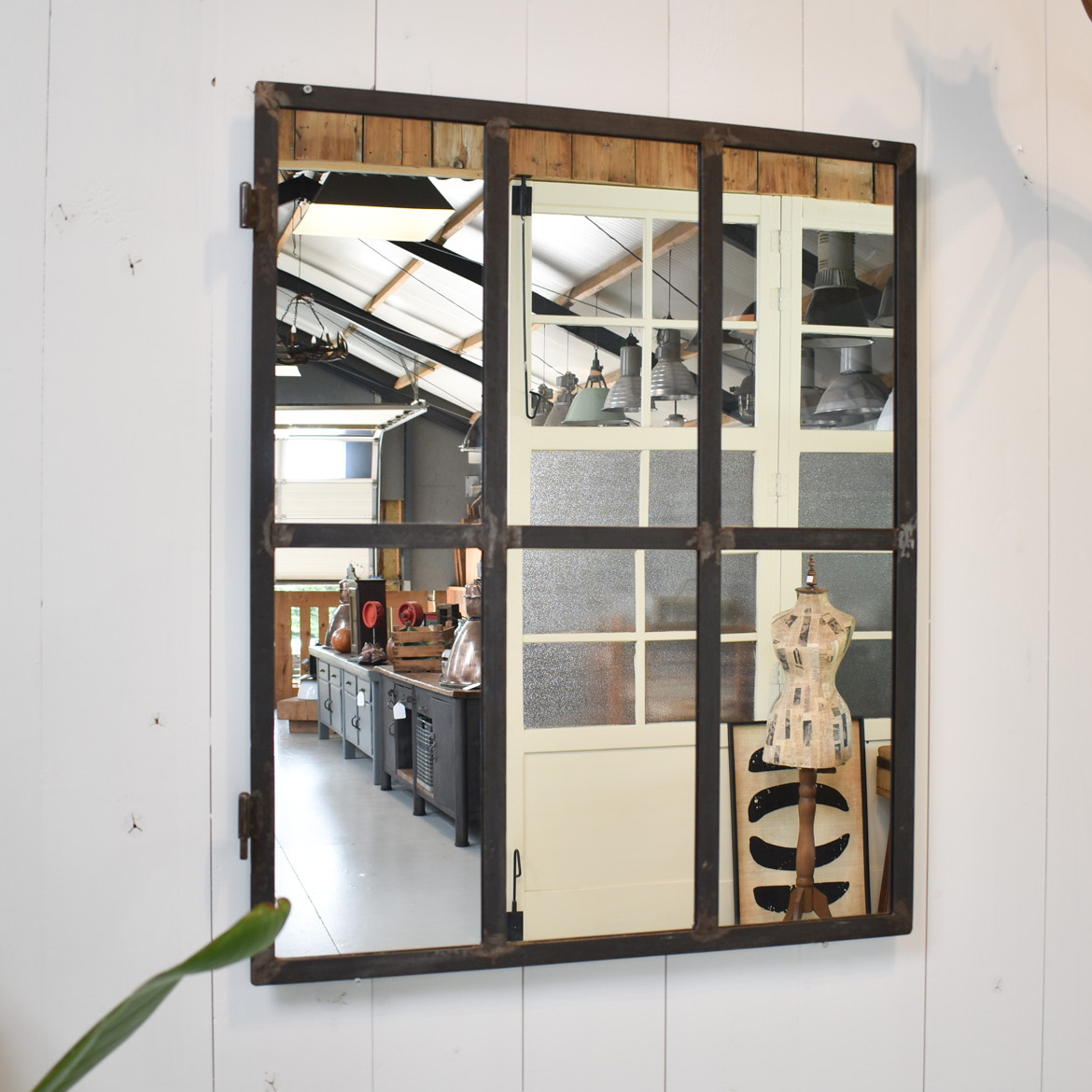 Metal stable window mirror - Oldwood - The furniture store - Oldwood ...