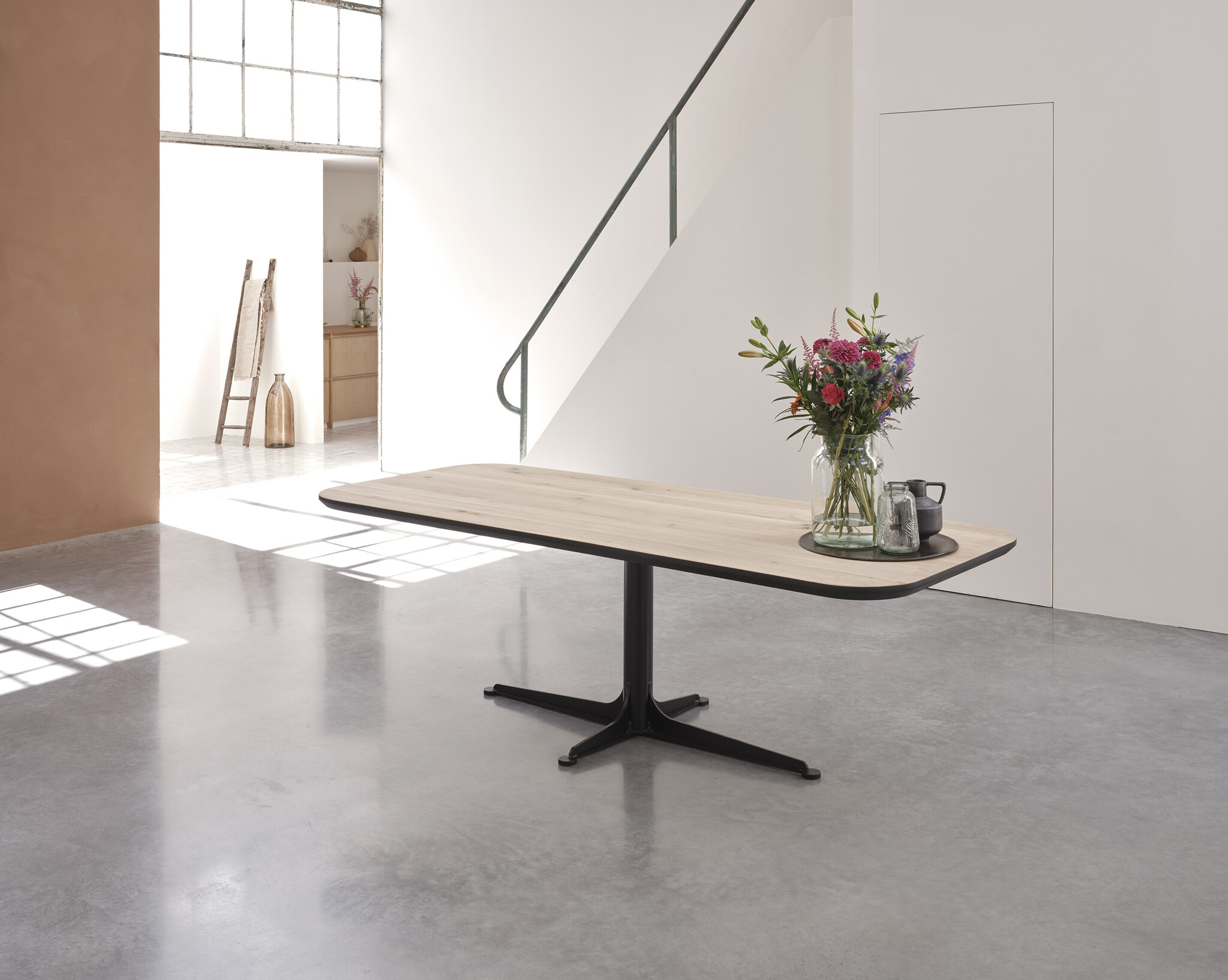 Oval dining table - Beau - Oldwood - The furniture store - Oldwood ...
