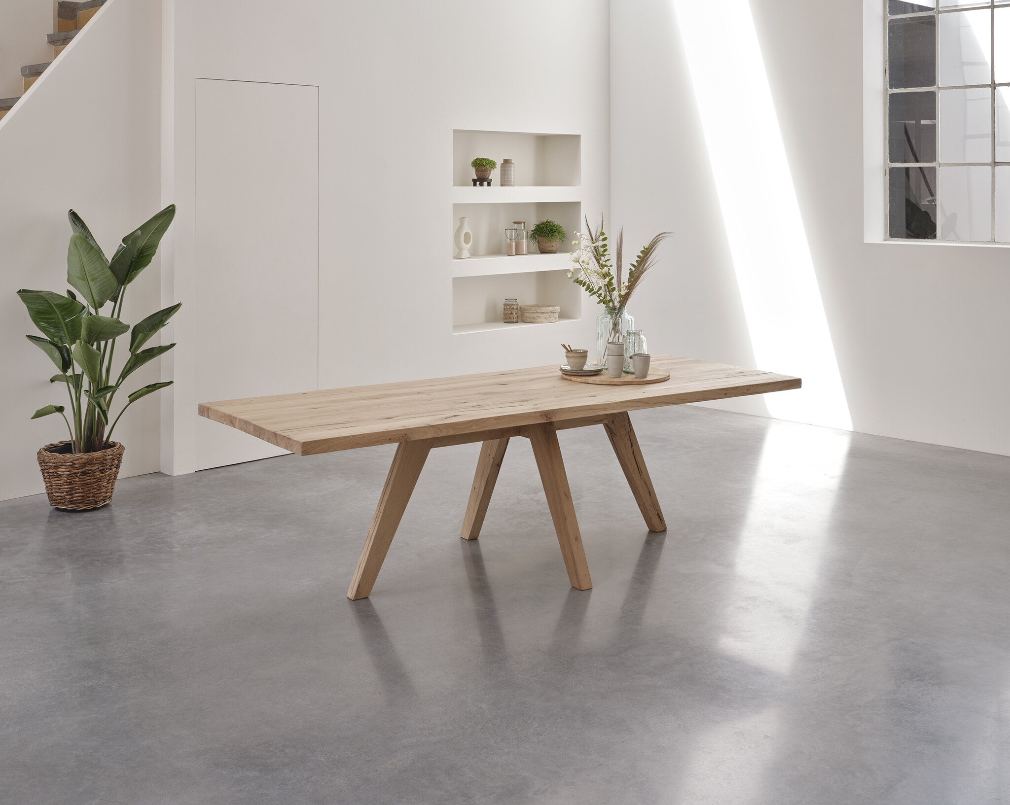 Oak dining table Lisse - Living wood table - Custom made - Oldwood ...