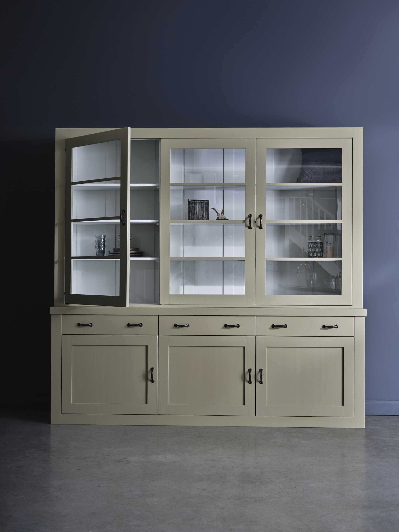 Houten buffetkast op maat - wandkast / vitrinekast - Oldwood de Woonwinkel