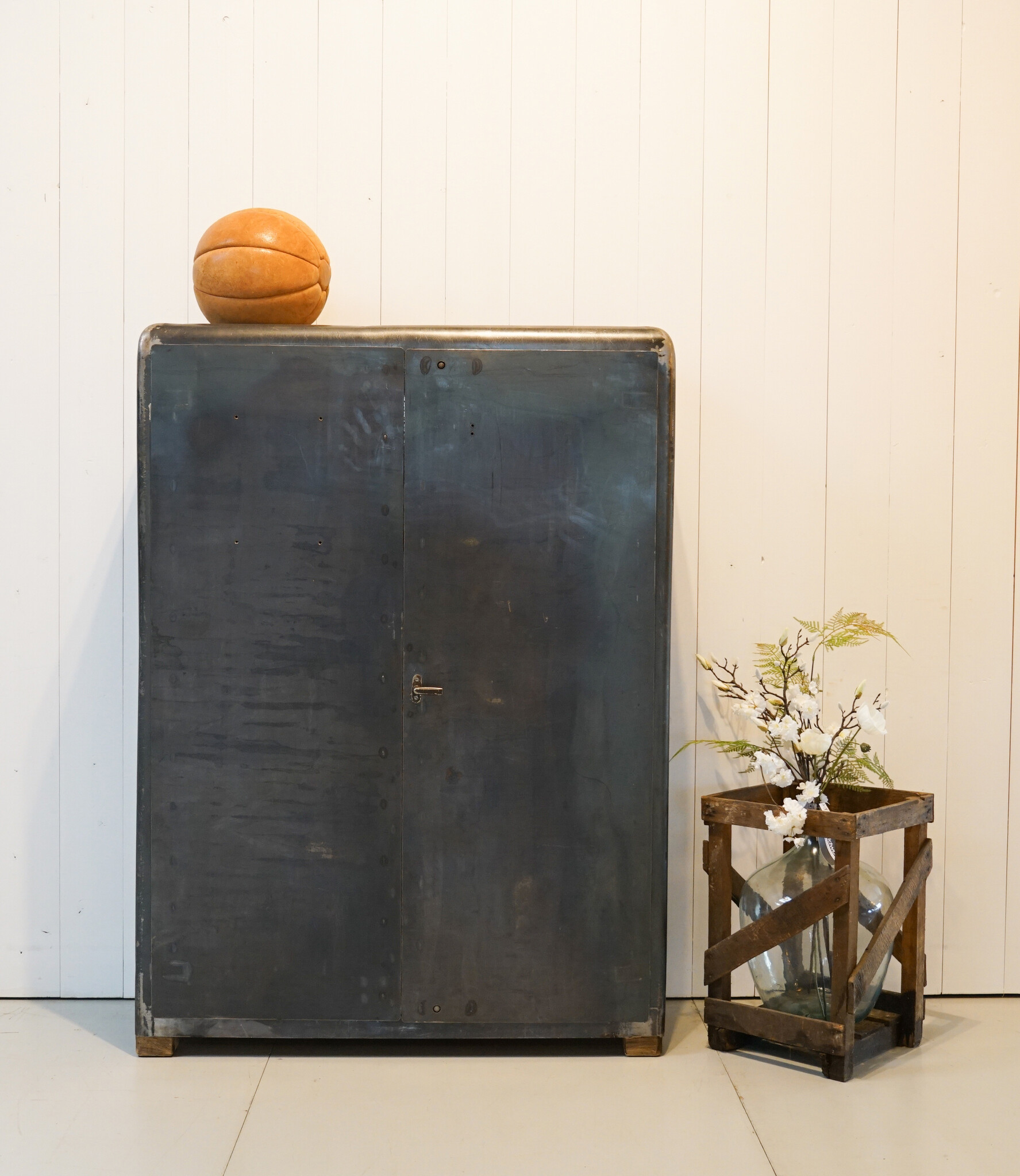 Industrial cabinet - Oldwood - the furniture store