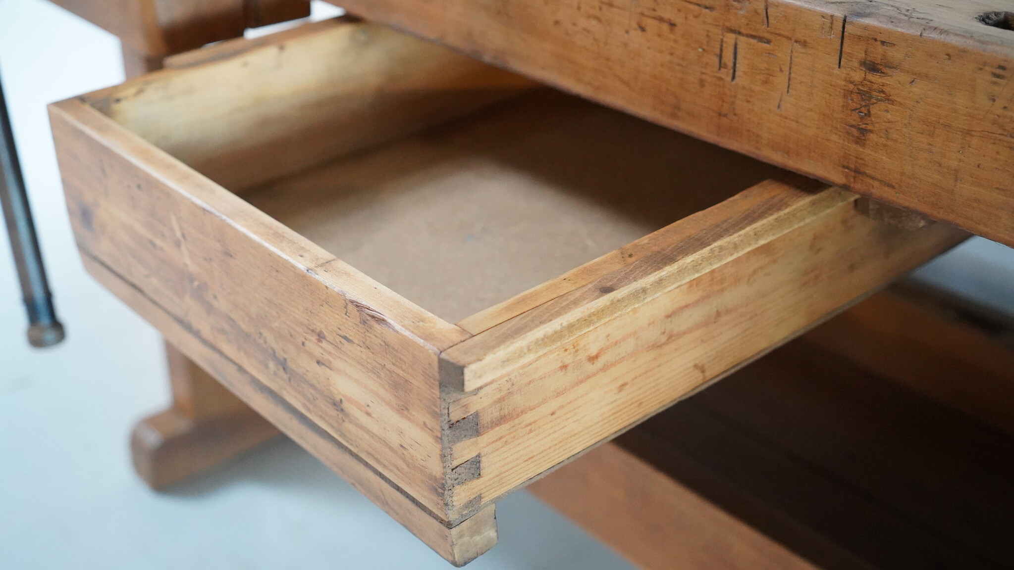 Wooden workbench by Ulmia Ott - Timmermans workbench - Oldwood - the ...