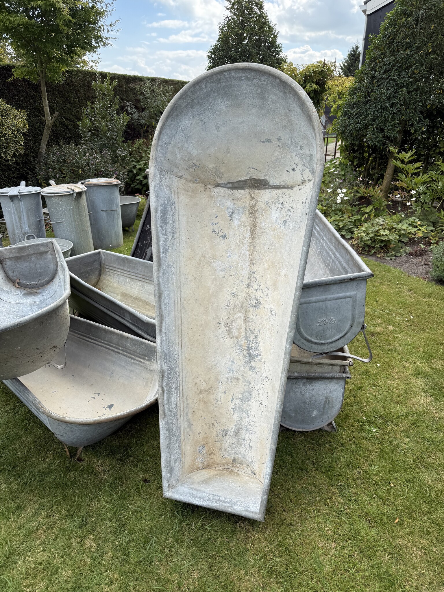 Vintage zinken badkuip als ijsbad of zinken decoratie - Oldwood de ...