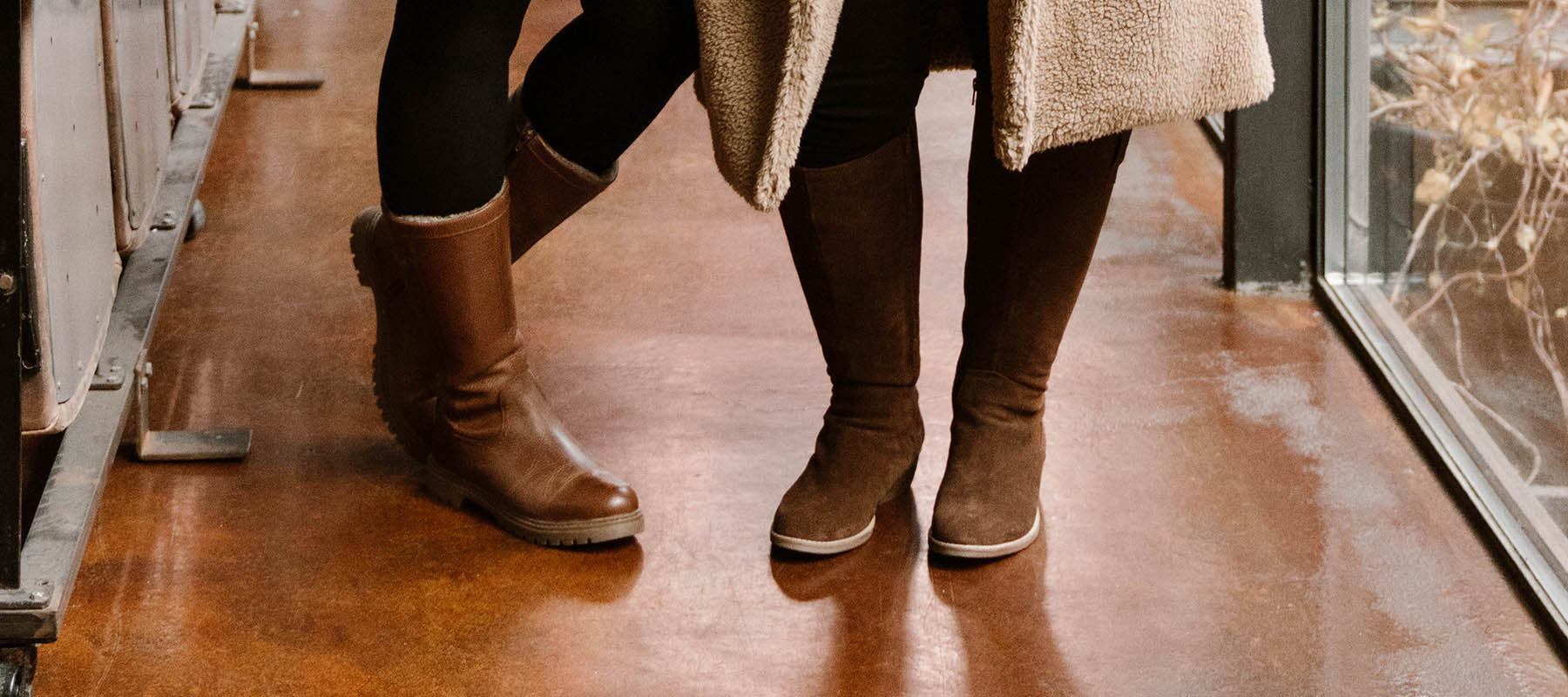 Blog - Which Boot Color Will You Choose This Winter? - JJ Footwear US