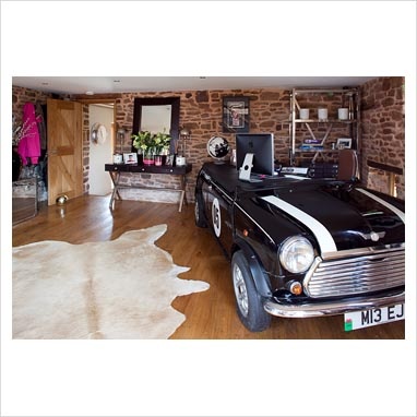 Inspiration - Stylish use of skins in interior decoration ...