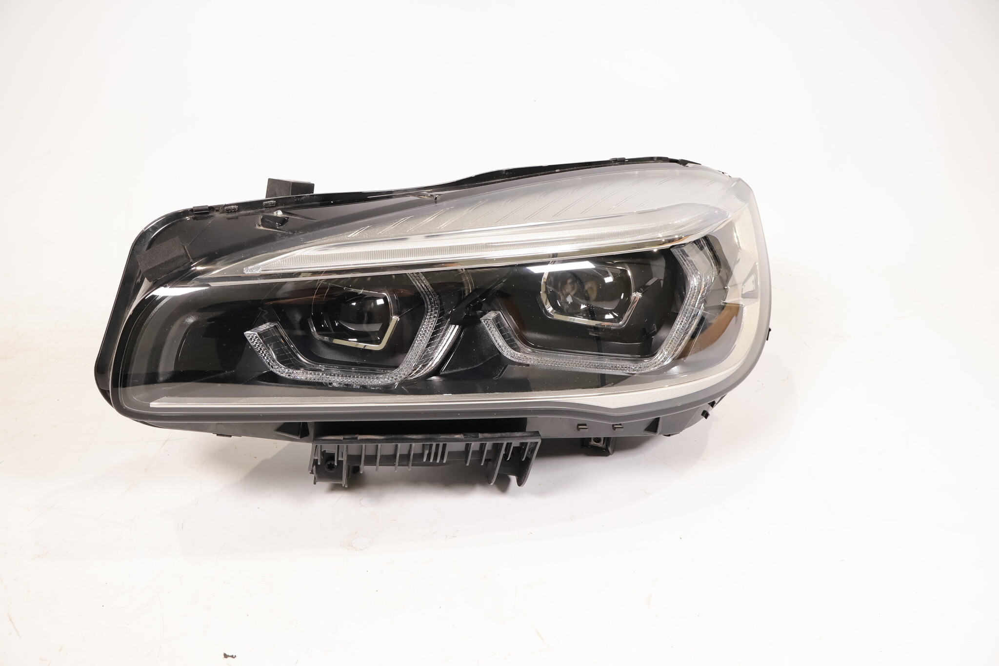 BMW 2 Series F45 F46 LCI Full LED headlight LE16a6380 8738641 - RD Carparts