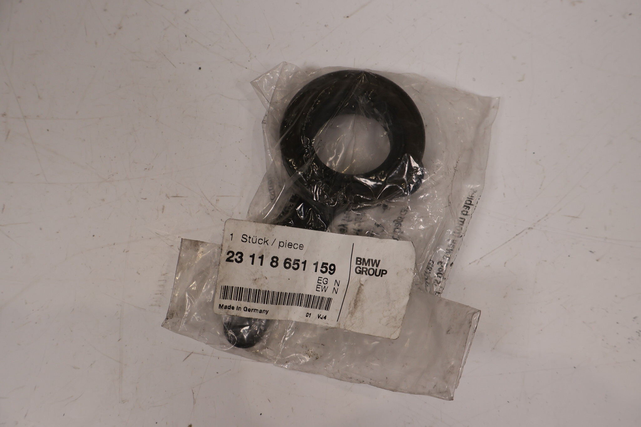 MINI F55 F56 F57 F60 SHAFT SEAL, OUTPUT SHAFT 23118651159 8651159 - RD ...
