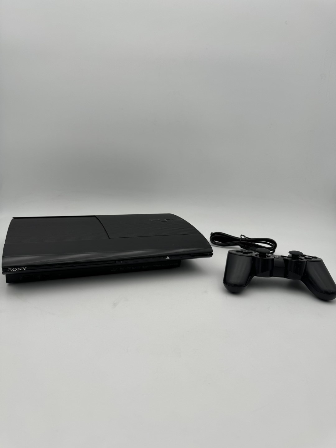 Playstation 3 Super Slim console set - Second Go Electro