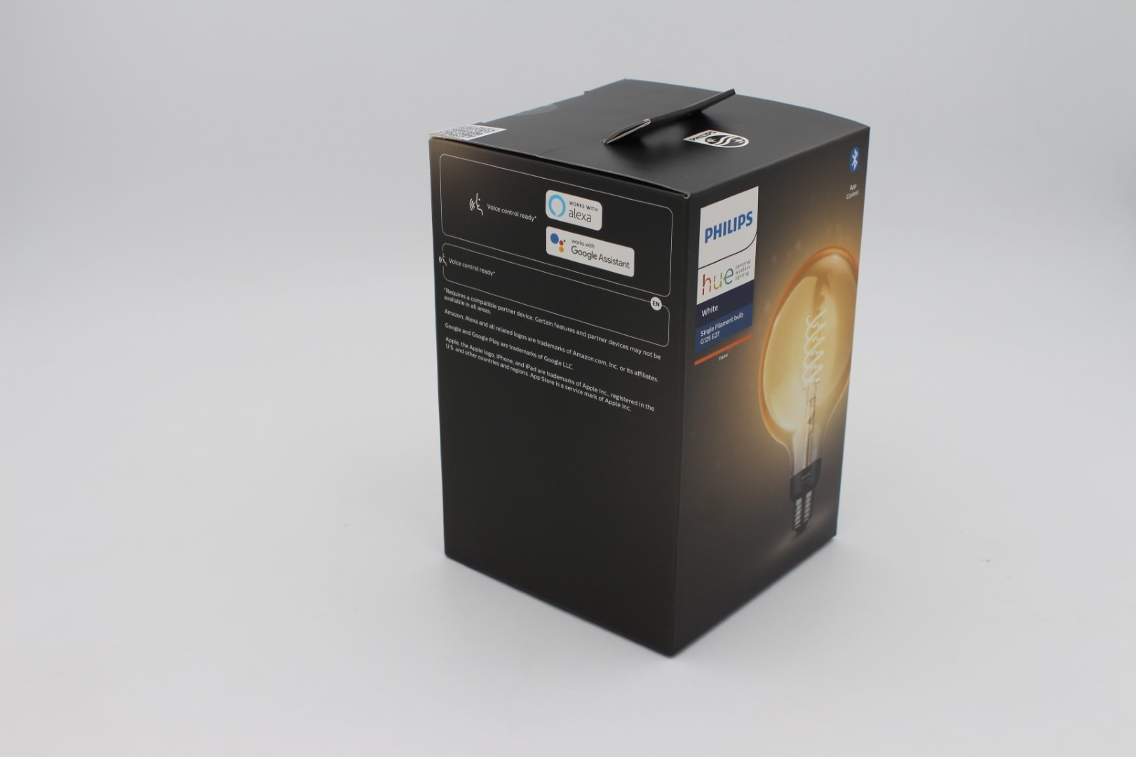 Philips Hue White Single Filament bulb G125 E27 - Second Go Electro