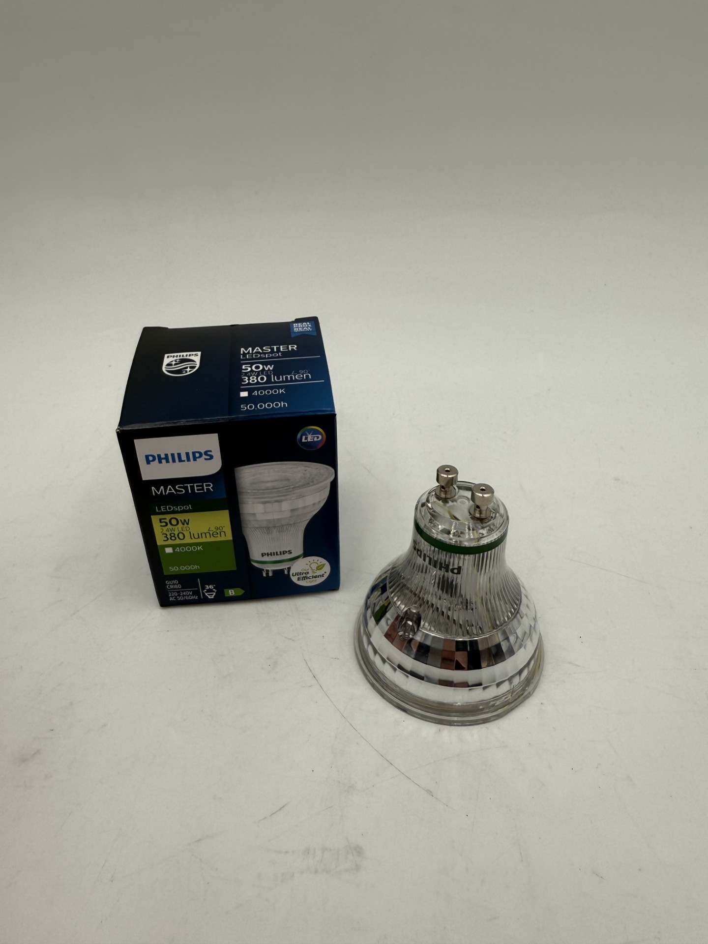 Philips MASTER LEDspot GU10 Ultra Efficient 2.4 Watt 380 Lumen - Second ...
