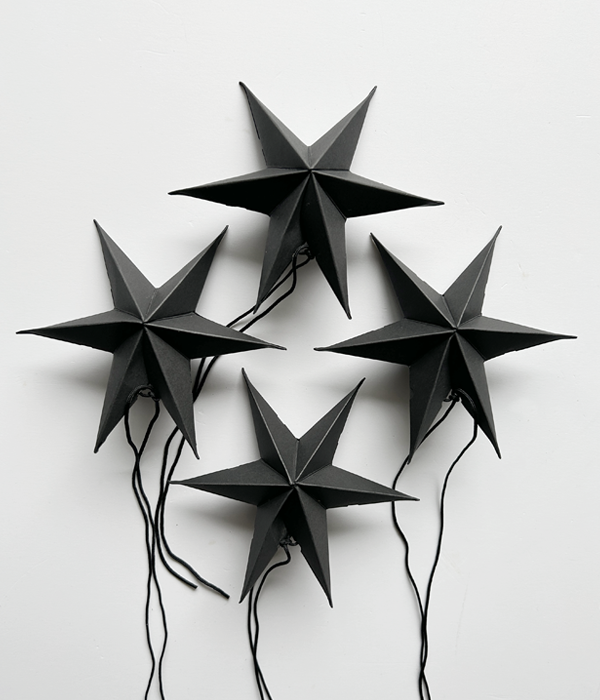 Set of 20 mini paper stars in black – perfect for festive and year-rou ...