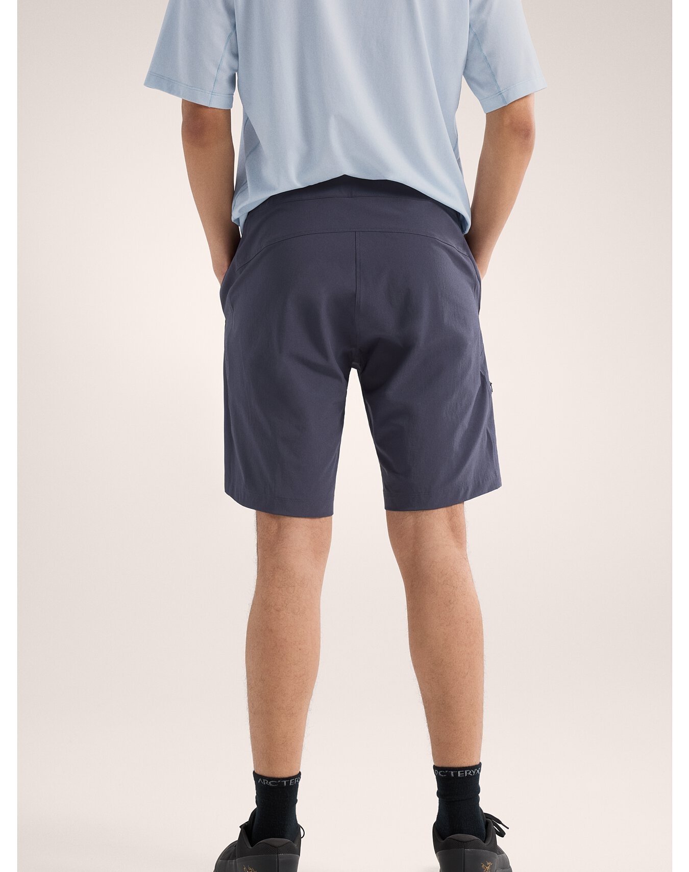 Gamma Lightweight Short 9' For Men - SILVER SPORT