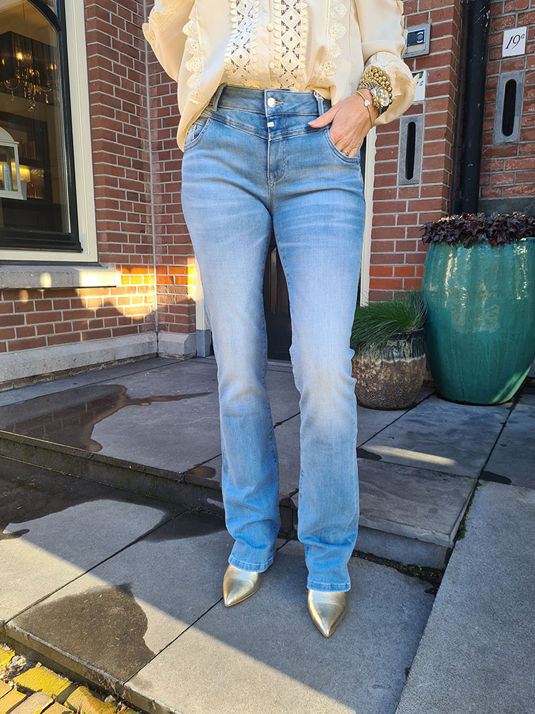 COJ Jeans Judith Light Blue Lengte 34 - Maxime Fashion